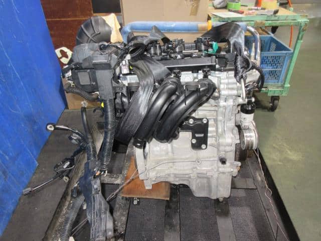 [Used]SPACIA DAA-MK42S Engine ASSY ZVH 11100-50MA0 433082 - BE FORWARD ...