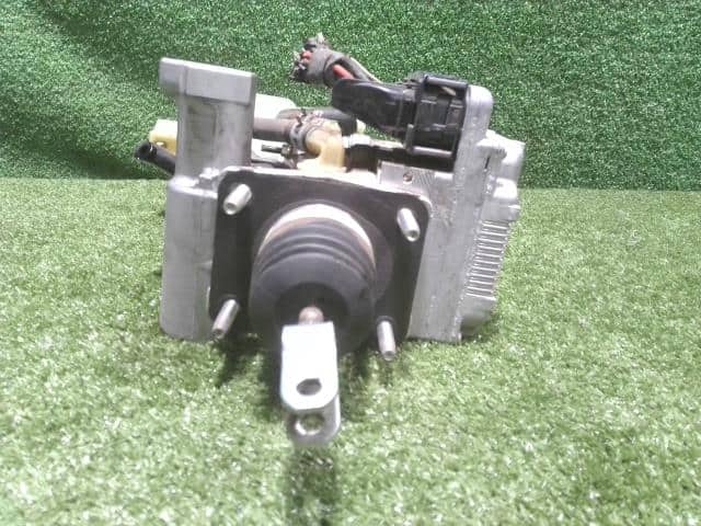 [Used]ABS Actuator TOYOTA Aqua 2014 DAA-NHP10 4705052290 - BE FORWARD ...