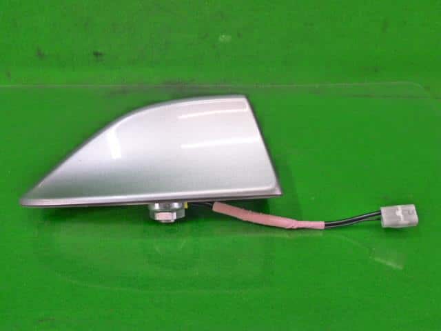 SUBARU Levorg 2014 DBA-VM4 Antenna 86321VA001TQ [Usata] [PA87889810]
