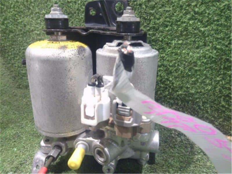 [Used]ABS Control Module TOYOTA Aqua 2014 DAA-NHP10 4707052020 - BE ...