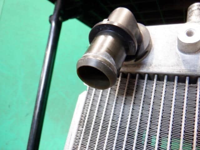 [Used]Radiator SUZUKI Every 2011 ABA-DA64W 1770068H24 - BE FORWARD Auto ...