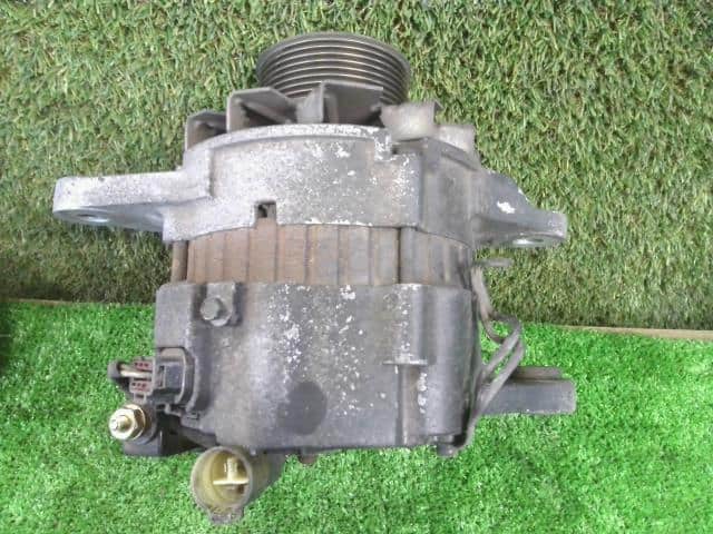 [Used]Alternator ISUZU Forward 2003 KK-FRR35L4 1812005984 - BE FORWARD ...
