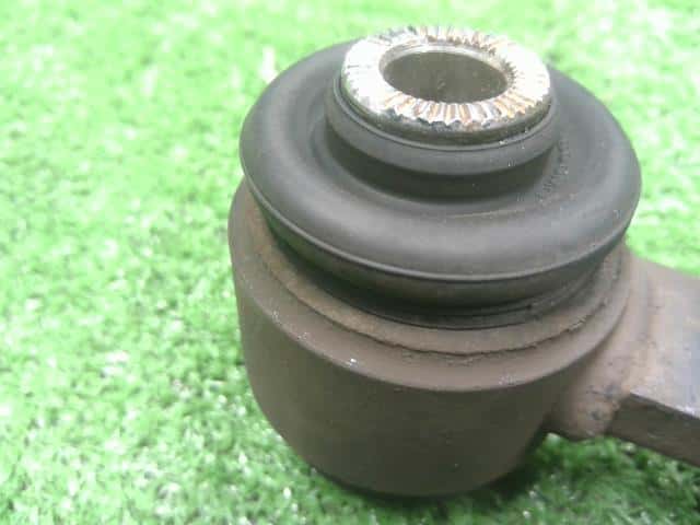 [Used]Rear Right Upper Control Arm TOYOTA Avensis 2012 DBA-ZRT272W ...