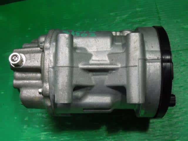 [Used]A/C Compressor TOYOTA 2017 DAA-ZYX10 8837047092 - BE FORWARD Auto ...