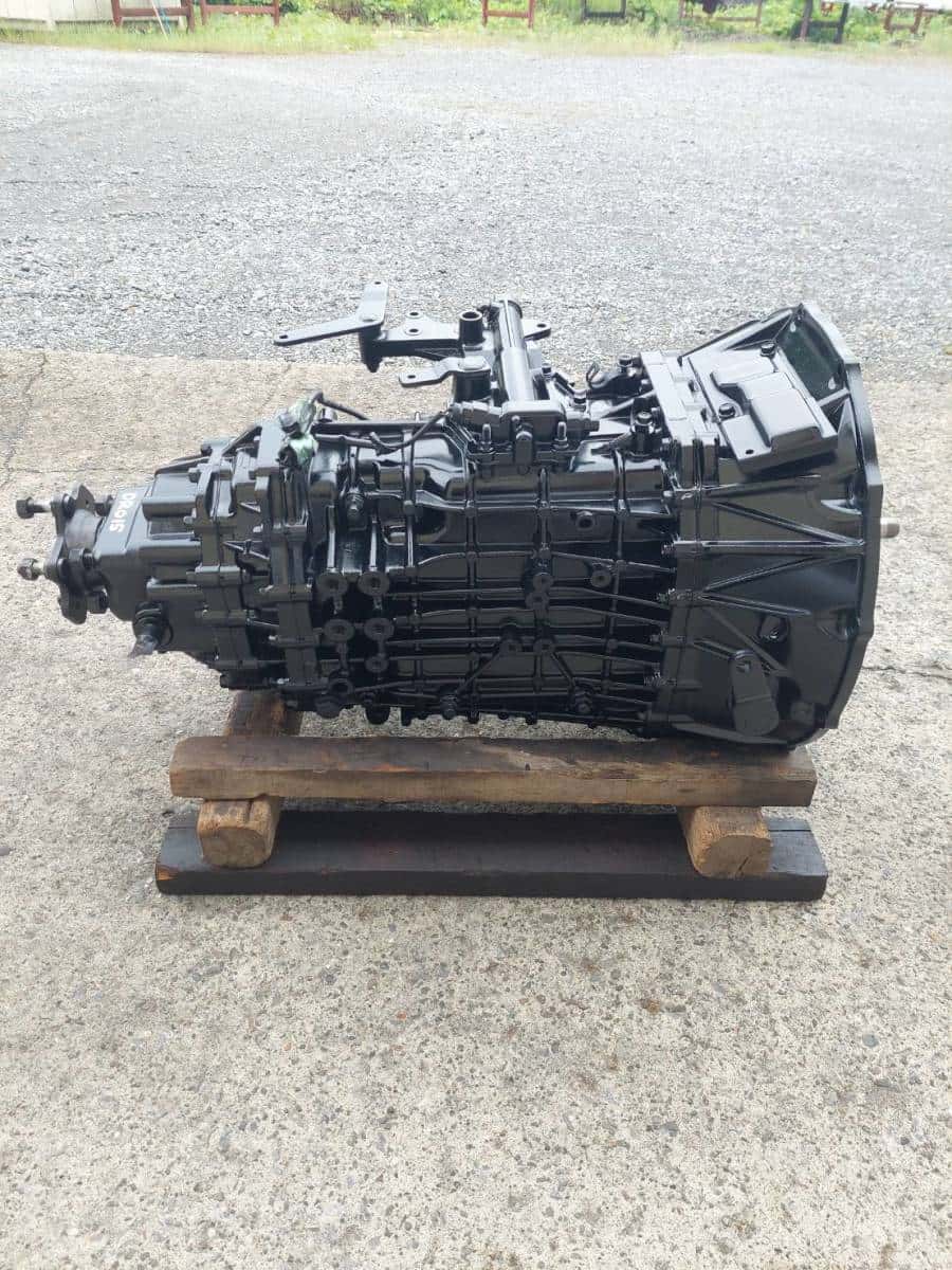 [Used]Current model ISUZU forward/elf MZW6P/MZX6P Engine model 6HK1 ...