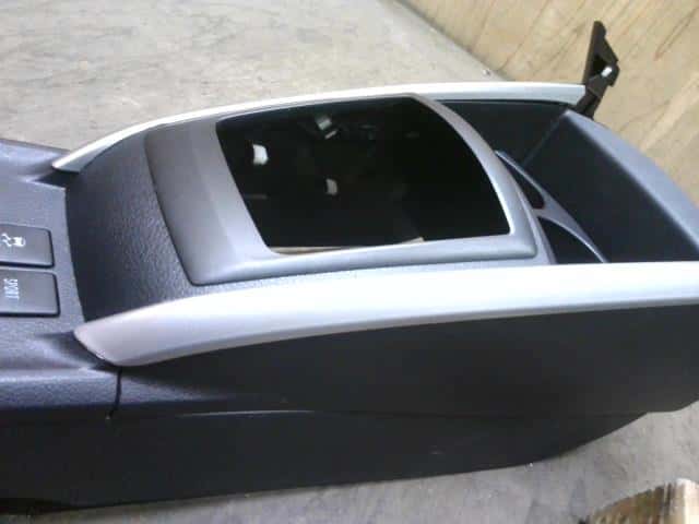 [Used]Console Box TOYOTA Corolla Fielder 2012 DBA-ZRE162G - BE FORWARD ...