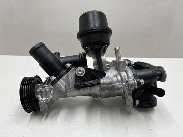 [Used]Water Pump MERCEDES-BENZ Benz b class 2013 DBA-246242 A2702000800 ...
