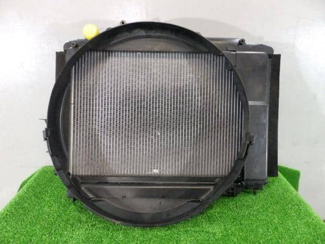 [Used]Radiator NISSAN Nv350 caravan 2015 LDF-VW2E26 214603XC0A - BE ...