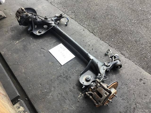 [Used]Rear Axle Beam Assembly HONDA Vezel 2014 DAA-RU3 42100T7AJ21 - BE ...