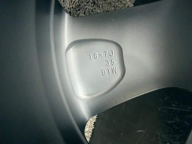 [Used]Wheel TOYOTA RAV4 2020 6LA-AXAP54 4261142580 - BE FORWARD Auto Parts