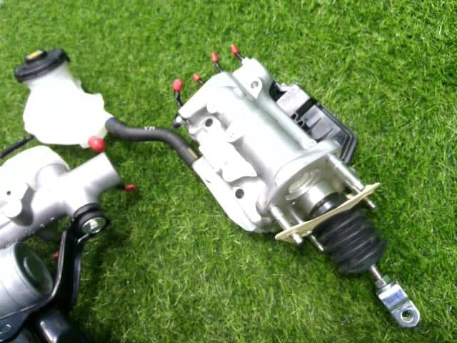 [Used]Brake Master Cylinder HONDA Fit 2021 6AA-GR6 - BE FORWARD Auto Parts