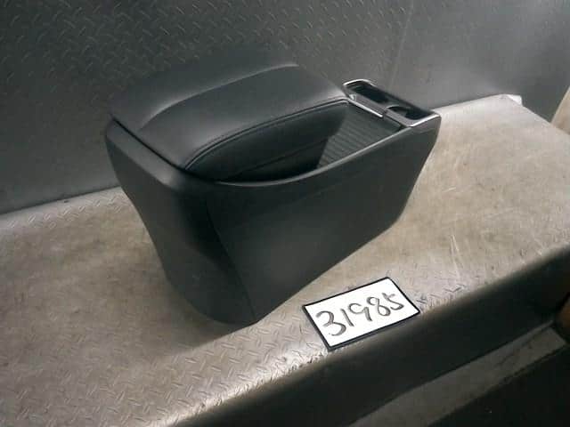 [Used]Console Box HONDA Odyssey 2008 DBA-RB3 - BE FORWARD Auto Parts