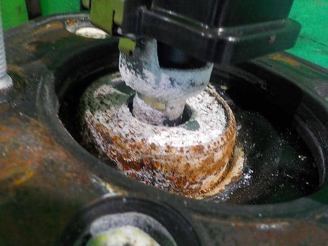 [Used]Front Left Air Suspension TOYOTA Century 2010 DBA-GZG50 ...