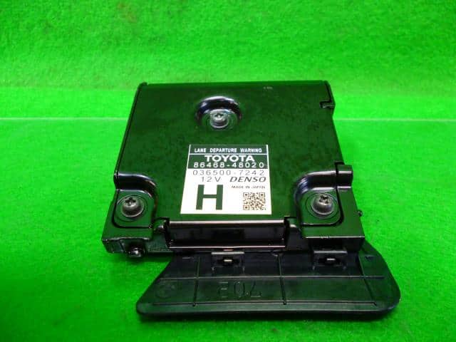 [Used]Backup Camera TOYOTA Harrier 2014 DBA-ZSU60W 8646848020 - BE ...