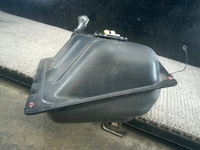 [Used]Fuel Tank SUZUKI Jimny 2015 ABA-JB23W 8910181AD3 - BE FORWARD ...