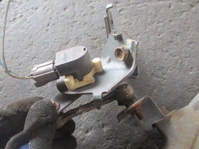 [Used]Front Right Lower Control Arm HONDA Stream 2007 DBA-RN6 - BE ...