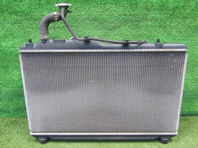 [Used]Radiator HONDA Vezel 2014 DBA-RU1 1901050T901 - BE FORWARD Auto Parts