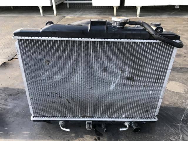 [Used]Radiator NISSAN Nv350 caravan 2012 CBF-VR2E26 214603XA0A - BE ...