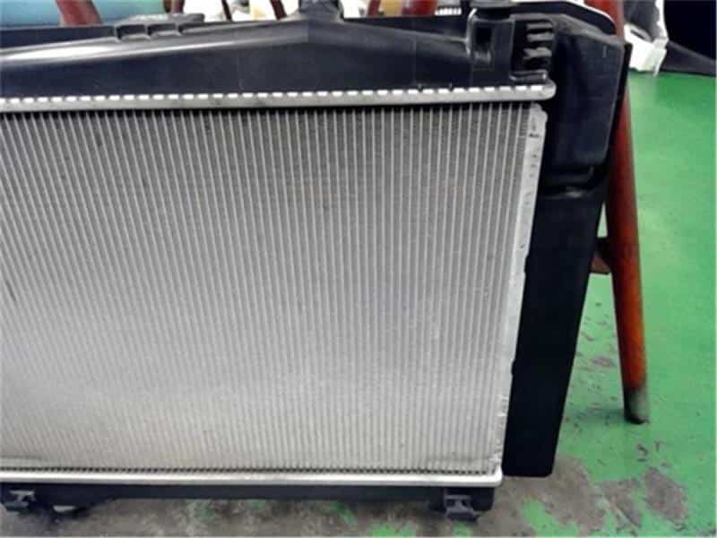 [Used]Radiator TOYOTA Ractis 2011 DBA-NSP120 - BE FORWARD Auto Parts