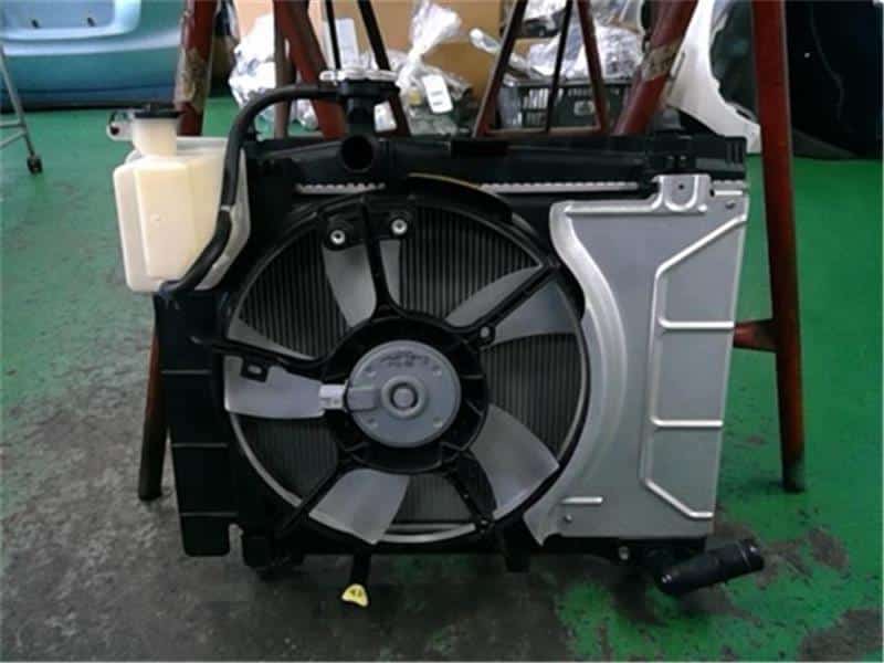[Used]Radiator TOYOTA Ractis 2011 DBA-NSP120 - BE FORWARD Auto Parts