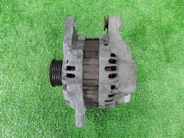 [Used]Alternator MITSUBISHI Pajero 2001 TA-V65W MD370479 - BE FORWARD ...