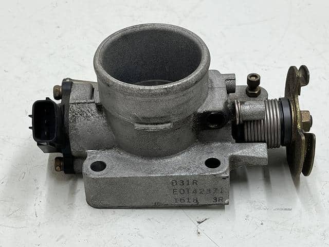 [Used]Throttle Body MAZDA Demio 2001 LA-DW3W B31R - BE FORWARD Auto Parts