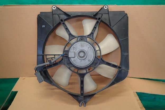 [Used]Life ☆JB5 radiator fan seven pieces Denso 168000-7511 19030-RGA-003 - BE FORWARD Auto Parts