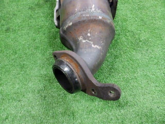 [Used]Catalyst HONDA Step Wagon 2013 DBA-RK1 18160R0AJ00 - BE FORWARD ...