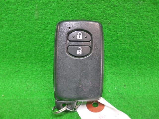 [Used]Keyless Entry Remote Control Key TOYOTA Corolla Fielder 2012 DBA ...