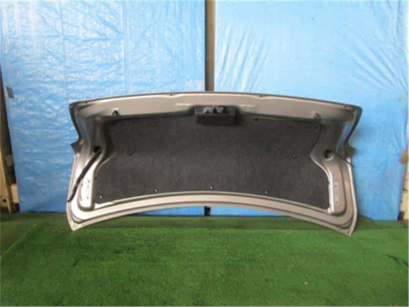 [Used]Trunk Panel TOYOTA Corolla Axio 2017 DBA-NRE161 6440112D41 - BE ...