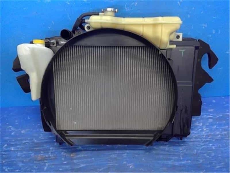 [Used]Radiator NISSAN Nv350 caravan 2013 LDF-VW6E26 214603XC0A - BE ...