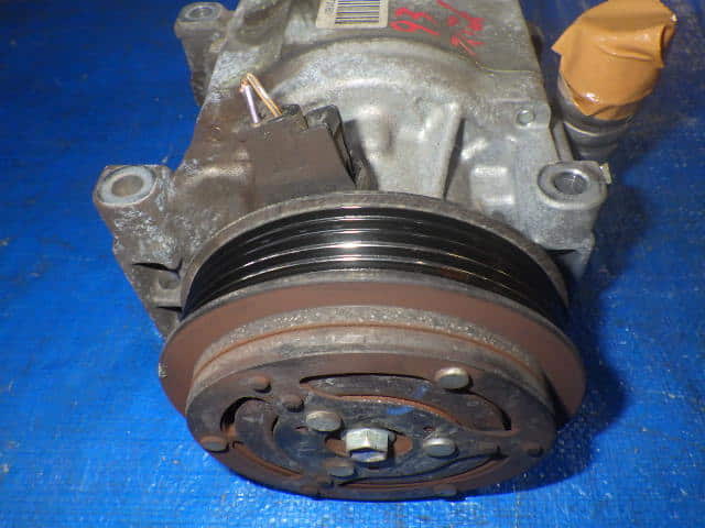 [Used]93 Fiat FIAT panda ABA-13909 Genuine 2015 312A2 air-conditioner ...