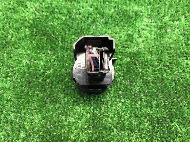 [Used]Switch TOYOTA 2022 5BA-M900A 89611B2070 - BE FORWARD Auto Parts