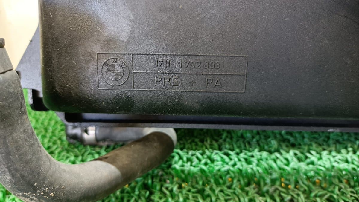 [Used]BMW radiator 735i (E38) Mileage 99596km1999 GH-GG35 17101440252 # ...