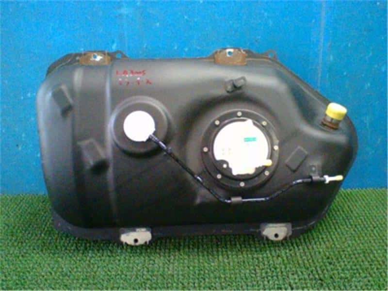 [Used]Fuel Tank DAIHATSU Mira es 2014 DBA-LA300S 77001B2270 - BE ...