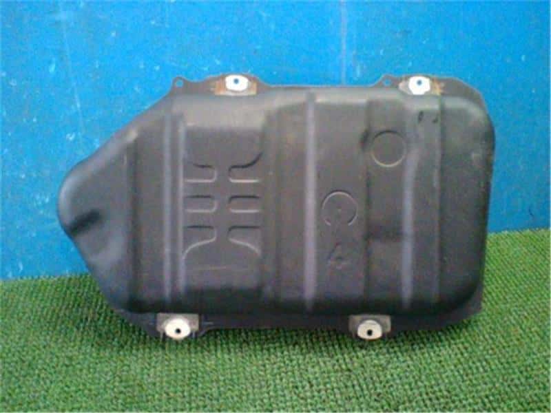 [Used]Fuel Tank DAIHATSU Mira es 2014 DBA-LA300S 77001B2270 - BE ...