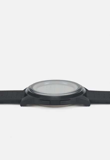 [New]Pier One peer one Digital watch - black unisex - BE FORWARD Store