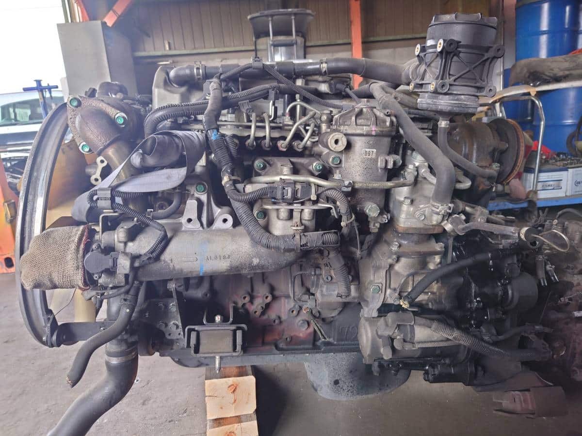 [Used]J07E JO7E Engine Nissan condor September, 2007 BDG-MK36D best ...