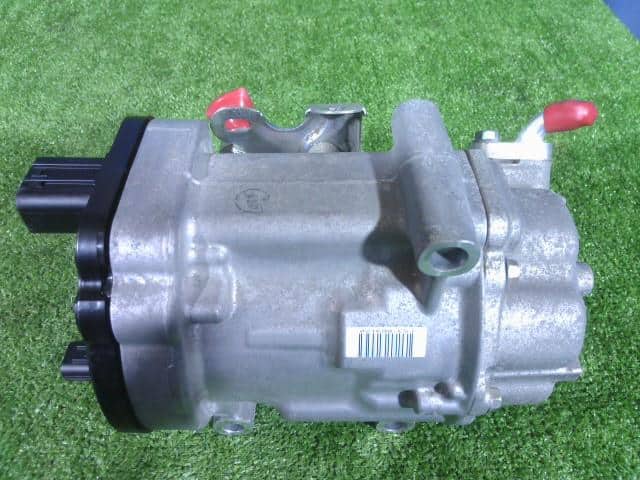 [Used]A/C Compressor TOYOTA Prius 2017 DAA-ZVW50 8837047092 - BE ...