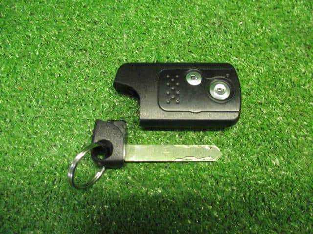 [Used]Keyless Entry Remote Control Key HONDA Fit 2011 DAA-GP1 - BE ...
