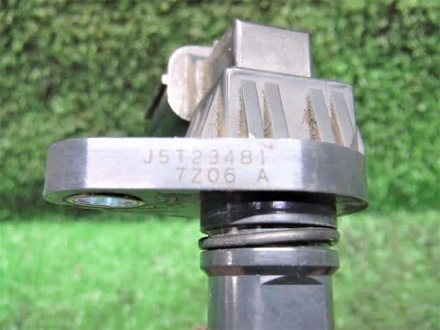 [Used]Crank Shaft Position Sensor SUBARU Sambar 2007 ABA-TW1 22056KA031 ...