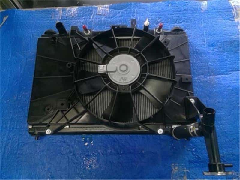 [Used]Radiator MAZDA Verisa 2015 DBA-DC5W ZJ0915200 - BE FORWARD Auto Parts