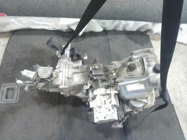 [Used]Automatic Transmission SUZUKI Every 2016 HBD-DA17V 2471164PE0 ...
