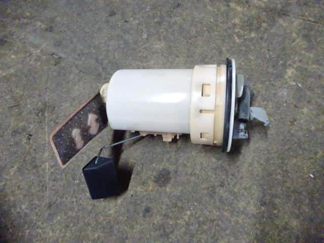 [Used]Fuel Pump TOYOTA Wish 2008 DBA-ZNE10G 2322128280 - BE FORWARD ...