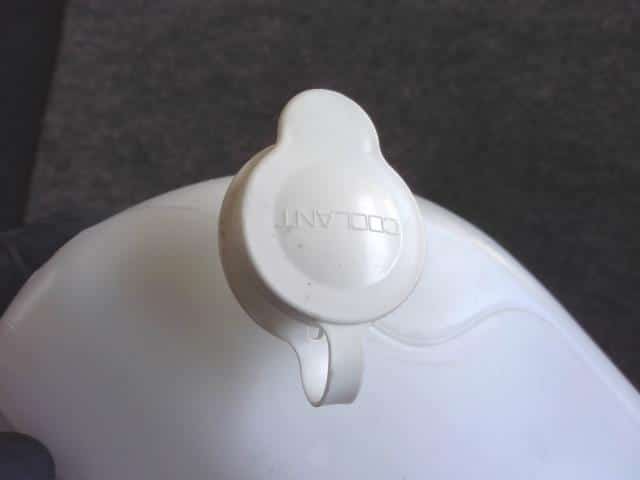 [Used]Coolant Tank MITSUBISHI Delica D5 2008 DBA-CV5W MN156097 - BE ...