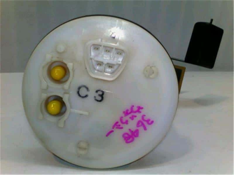 [Used]Fuel Pump TOYOTA Voxy 2002 TA-AZR60G 2322128040 - BE FORWARD Auto ...