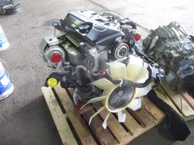 [Used]4M42 Engine Mitsubishi Fuso 2009 PDG-FE70B - BE FORWARD Auto Parts