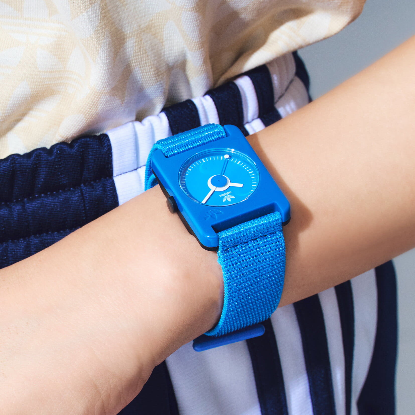 [New]adidas Adidas RETRO POP TWO quartz unisex blue AOST22541 clock ...