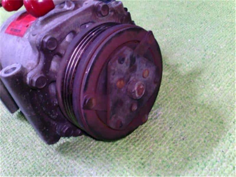 [Used]A/C Compressor MITSUBISHI Minicab Truck 2003 LE-U61T - BE FORWARD Auto Parts