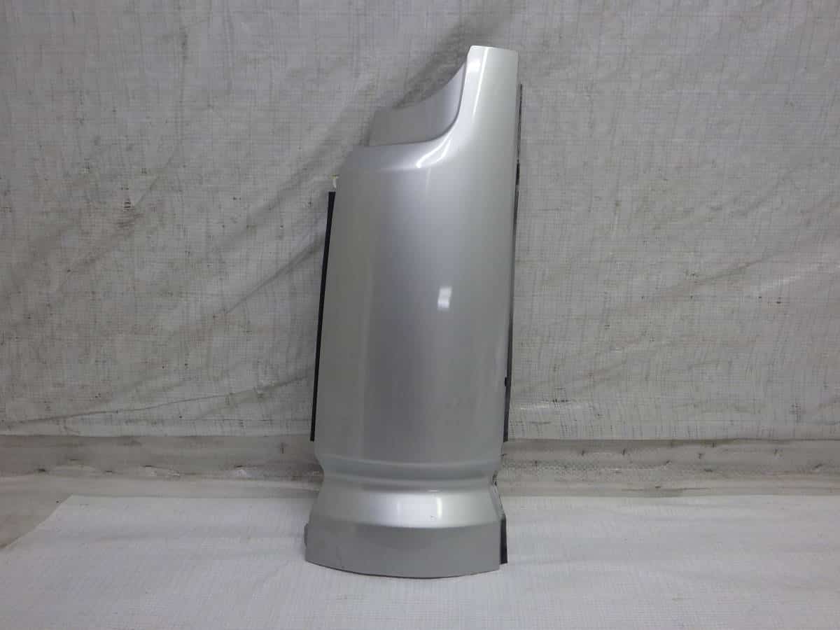 [Used]Mitsubishi Fuso SUPER great Left corner panel - BE FORWARD Auto Parts